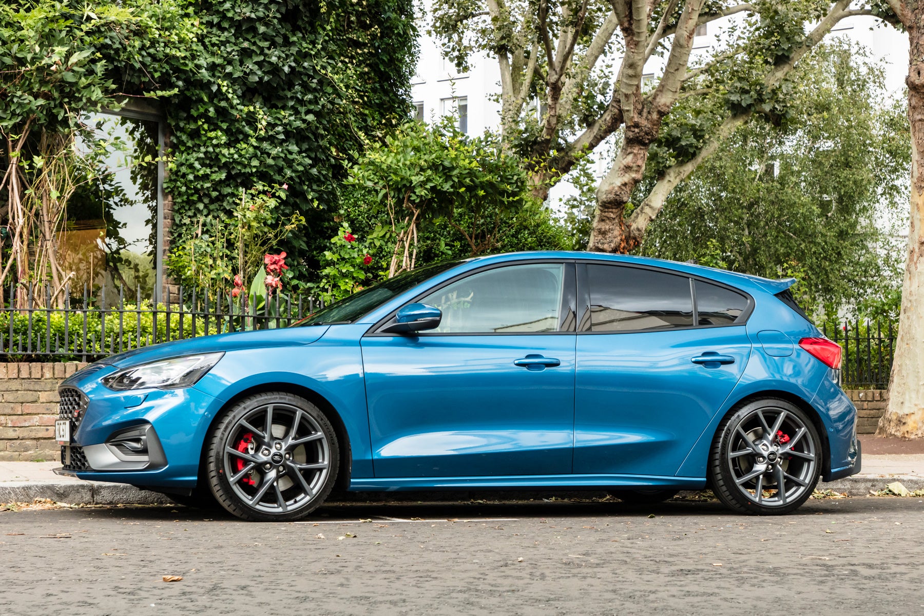 Ford Focus ST Review 2026: Price, specs & boot space | heycar UK