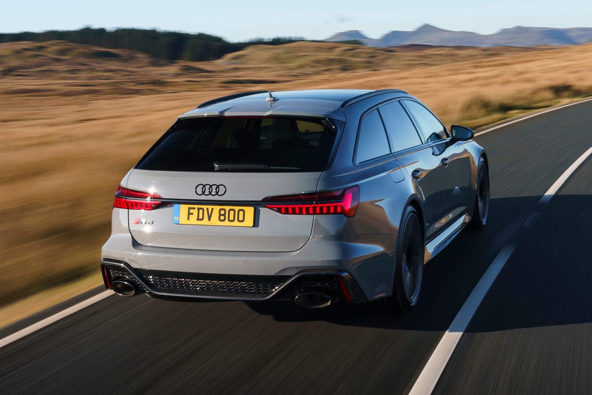 Audi RS6 Avant Review 2025: Price, specs & boot space | heycar UK