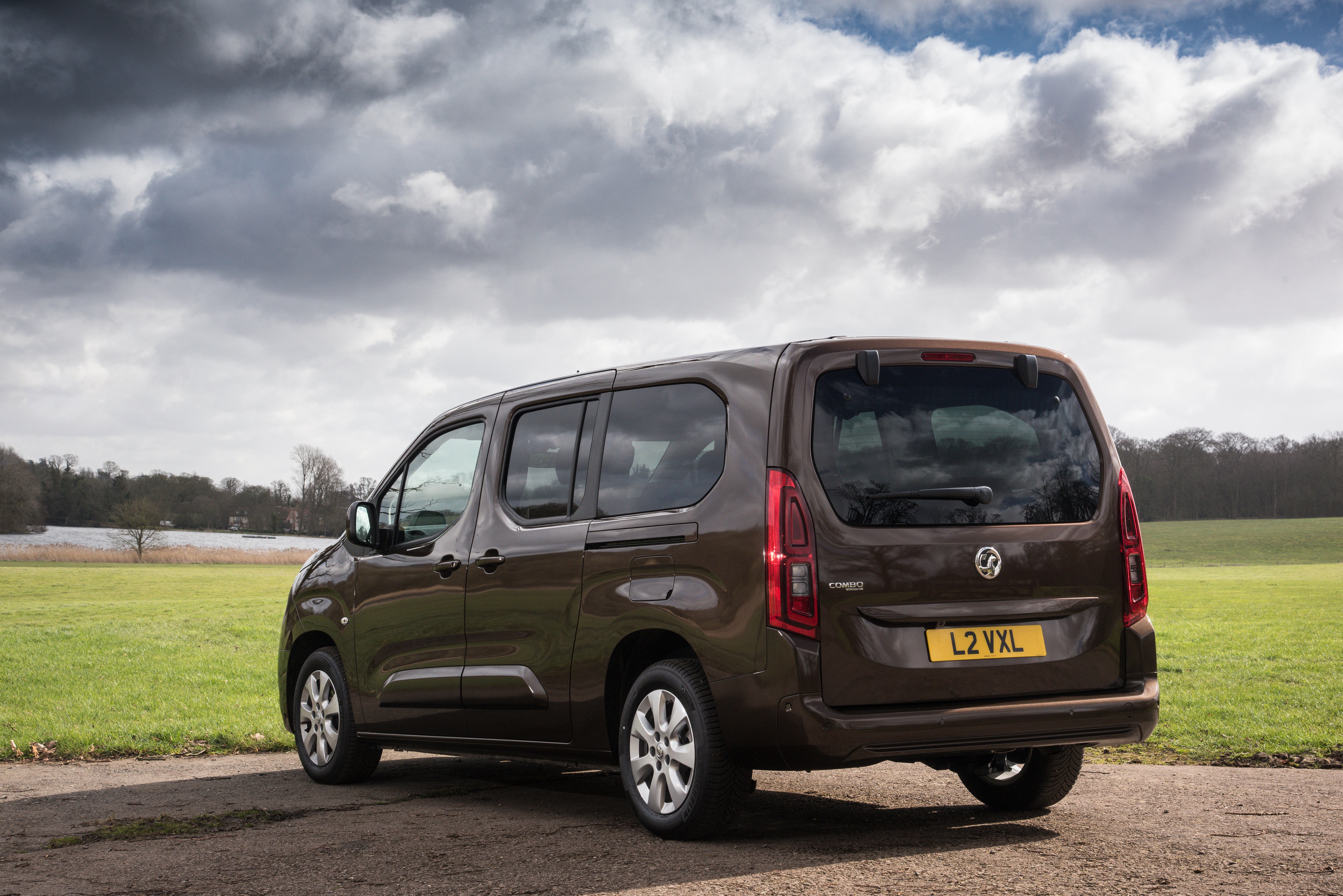 Vauxhall Combo Life Review 2023 | heycar UK