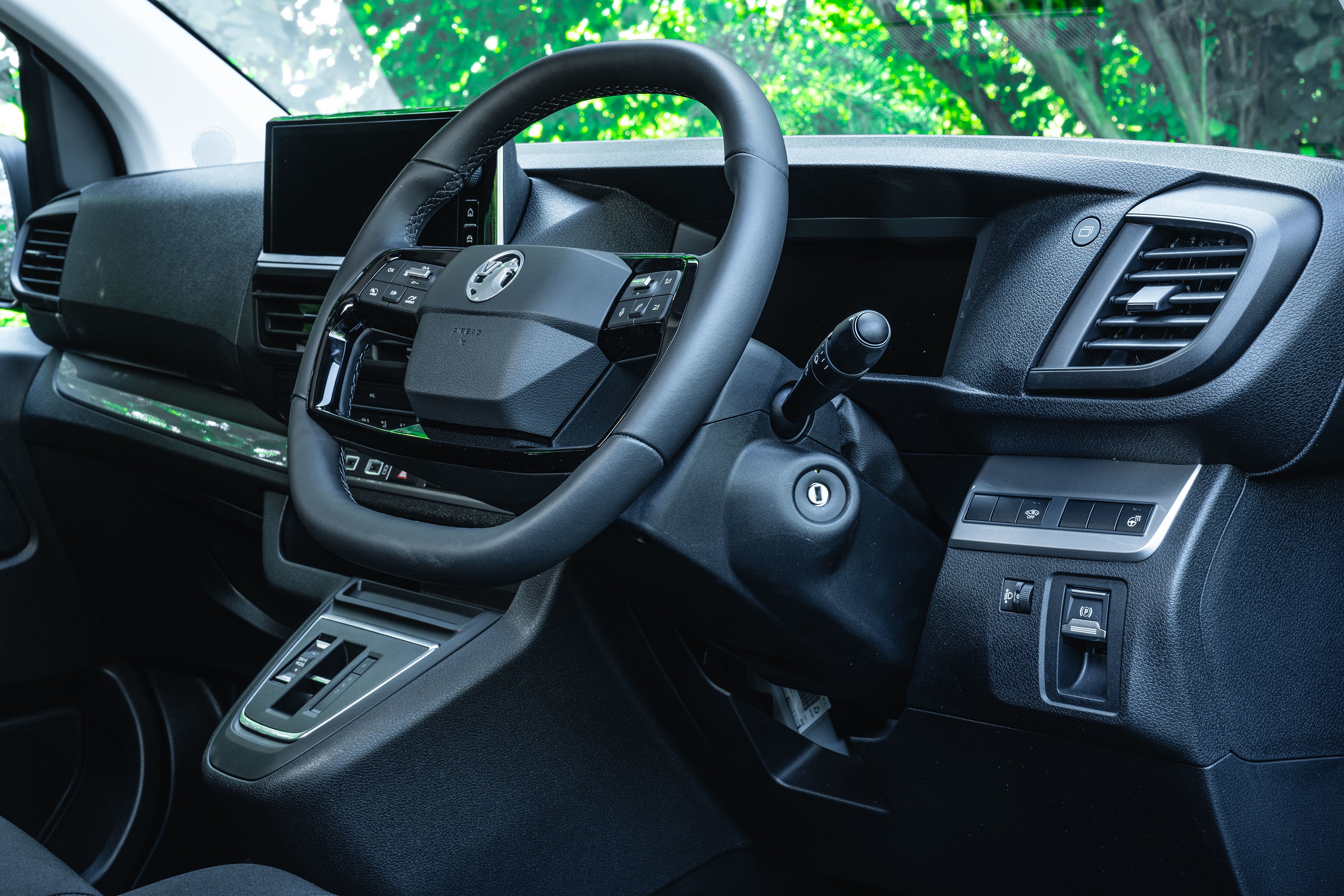Vauxhall Vivaro Van Review 2025: Price, specs & load capacity | heycar UK