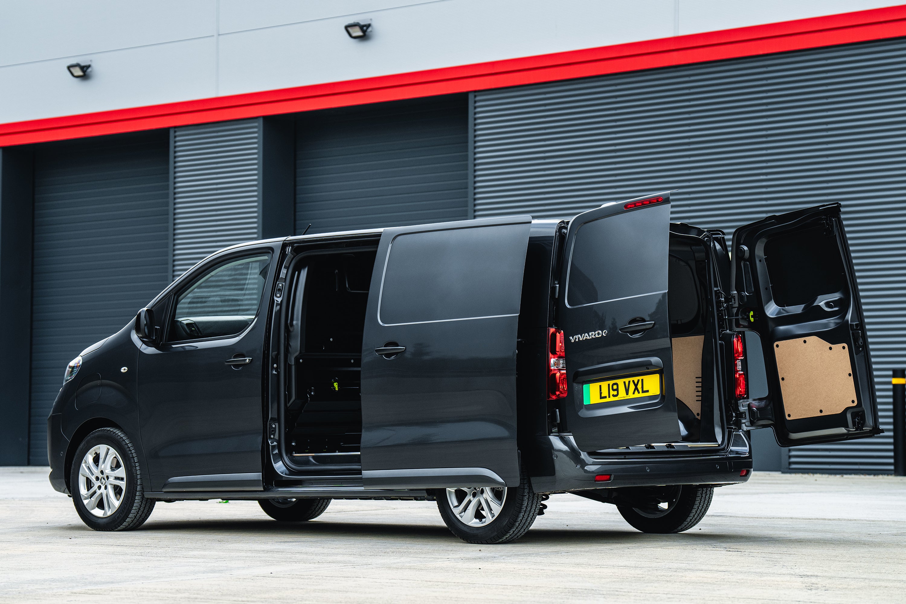 Vauxhall Vivaro Van Review 2025: Price, specs & load capacity | heycar UK