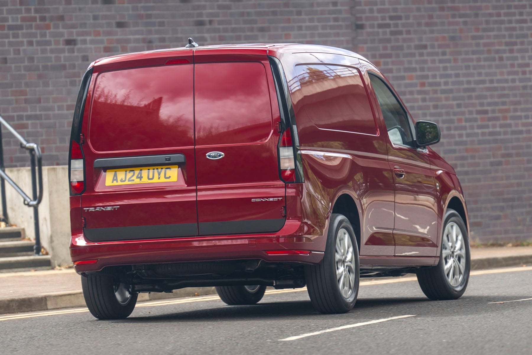 Ford Transit Connect Review 2025: Price, specs & load capacity | heycar UK