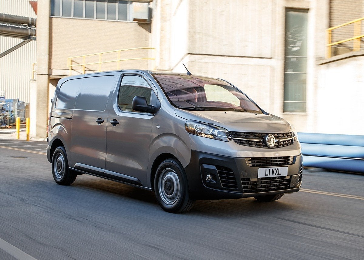 Vauxhall Vivaro Review | heycar