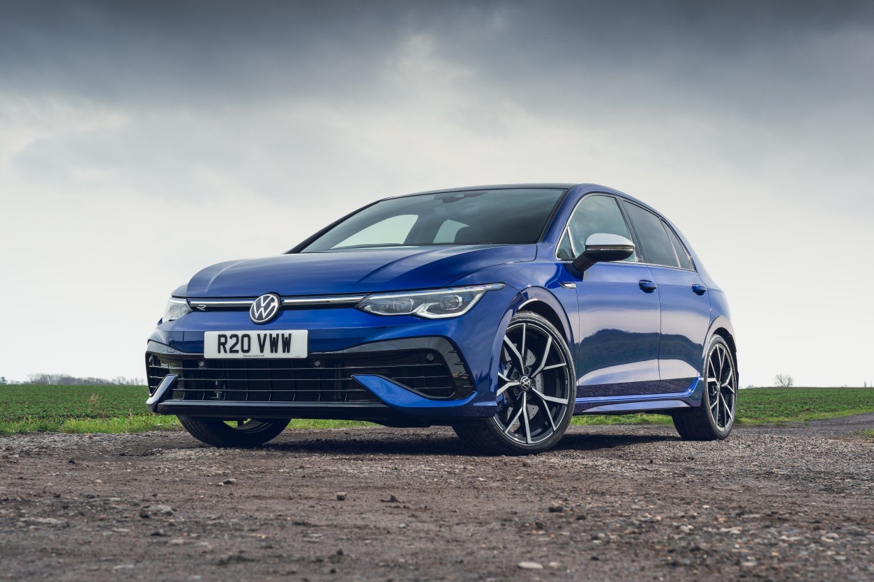 Volkswagen Golf R Review 2023 | heycar UK