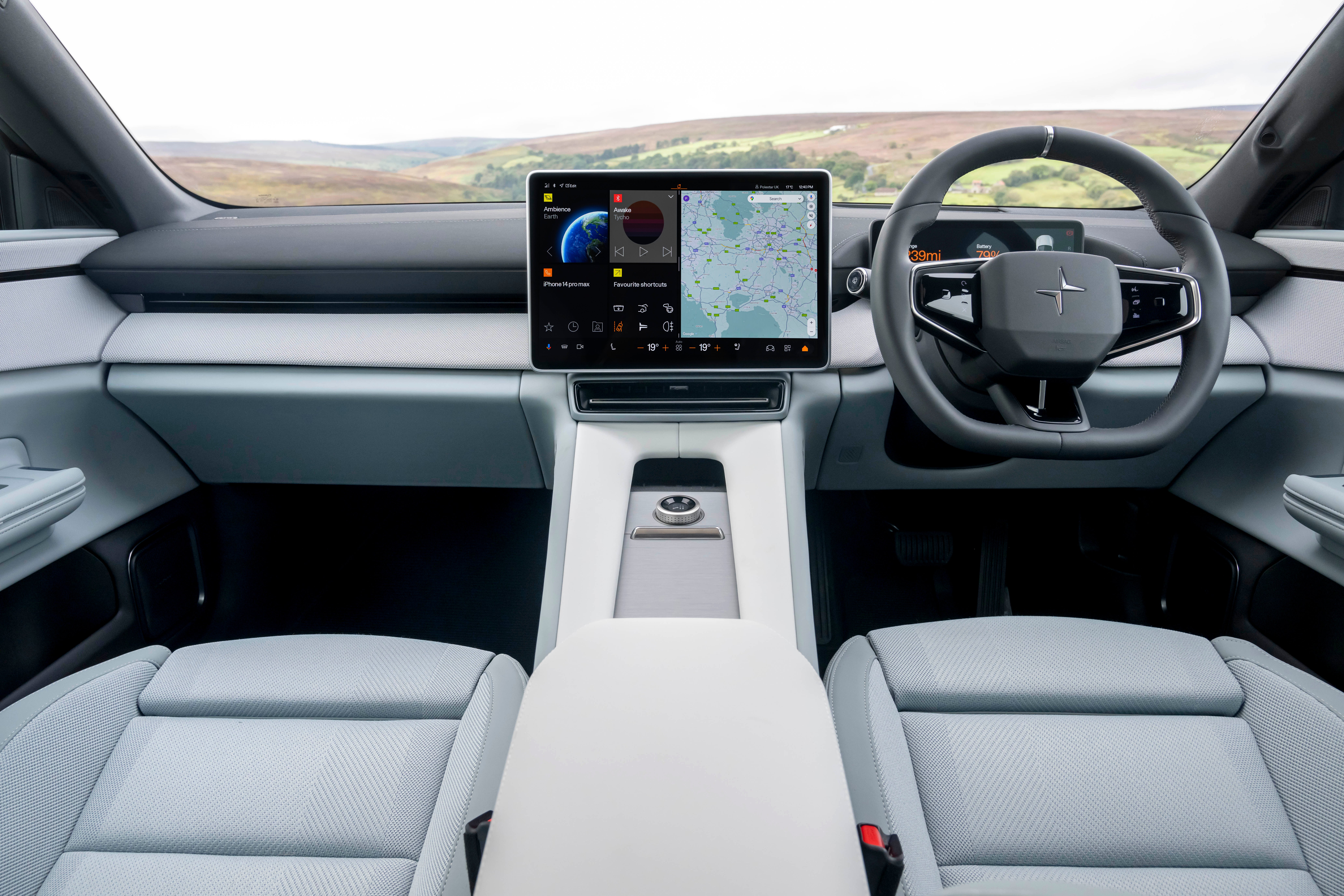 Polestar 4 Review 2025: Price, specs & boot space | heycar UK