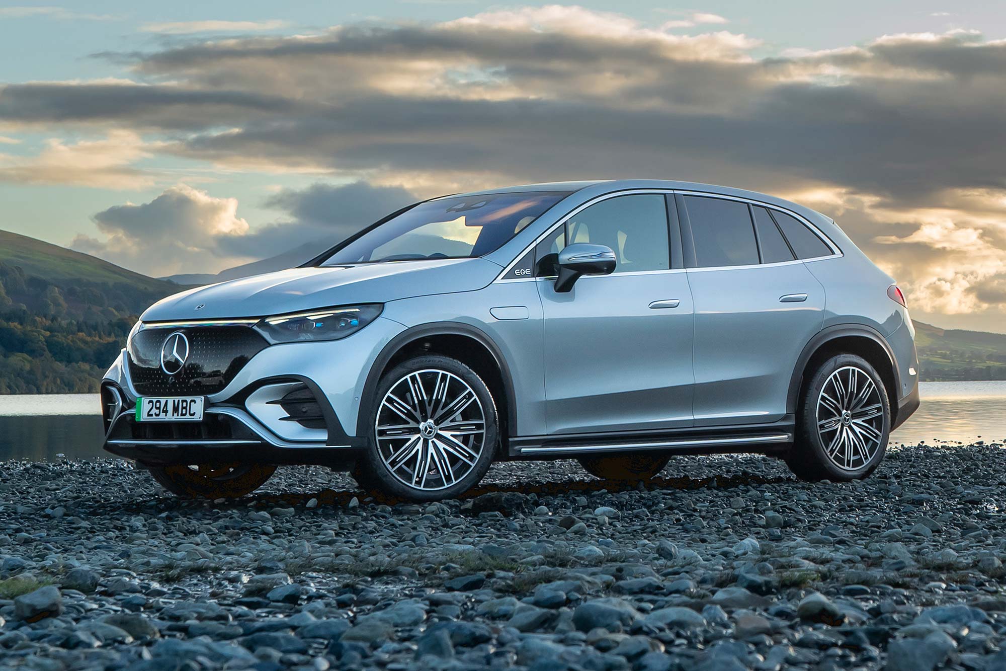 Mercedes-Benz EQE SUV Review 2025: Price, specs & boot space | heycar UK