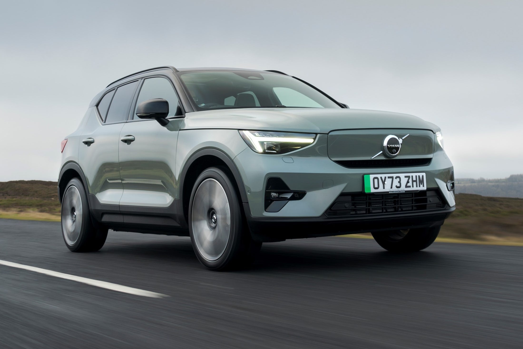 Your V5C logbook explained | heycar UK