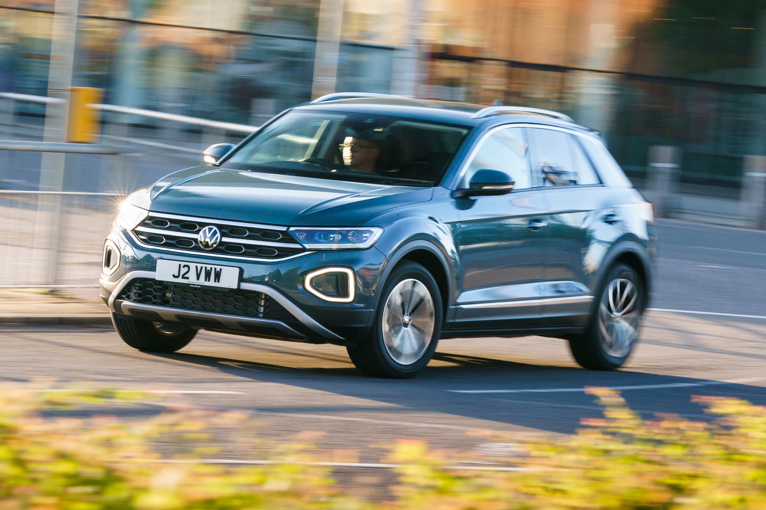Volkswagen T-Roc Review 2024 | heycar UK