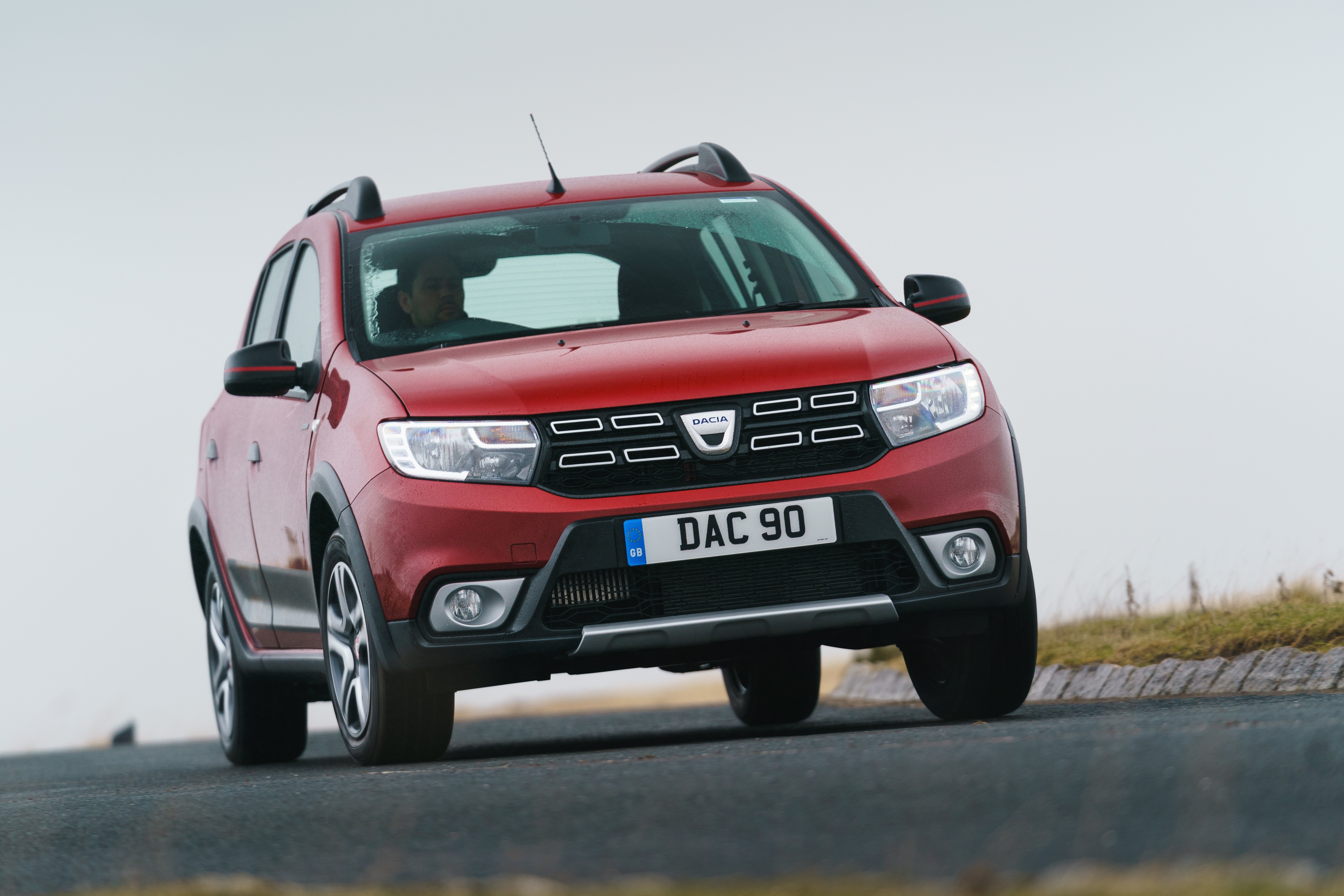 Dacia Sandero Stepway (2013-2021) Review | heycar