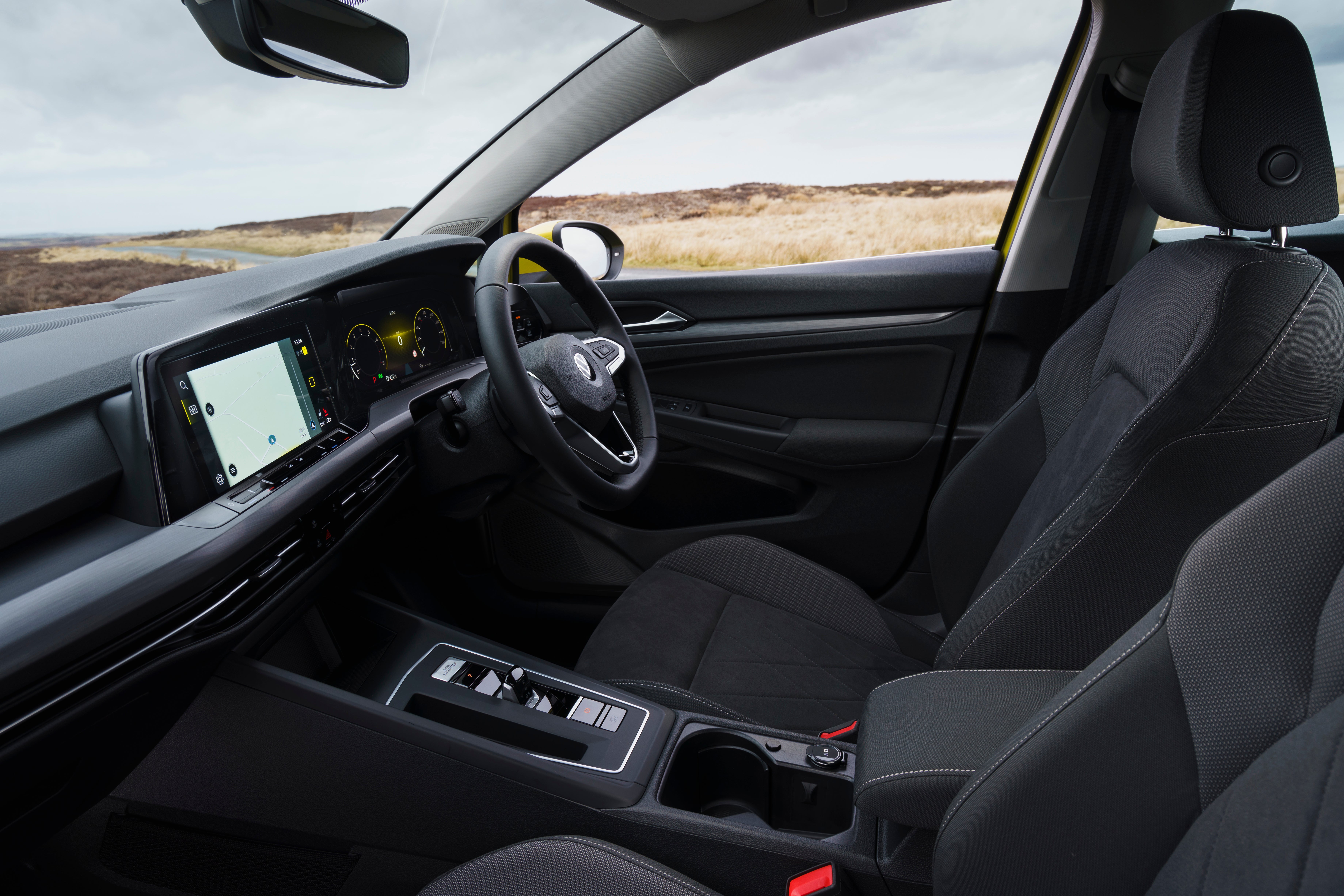 Volkswagen Golf Review 2023 | heycar UK