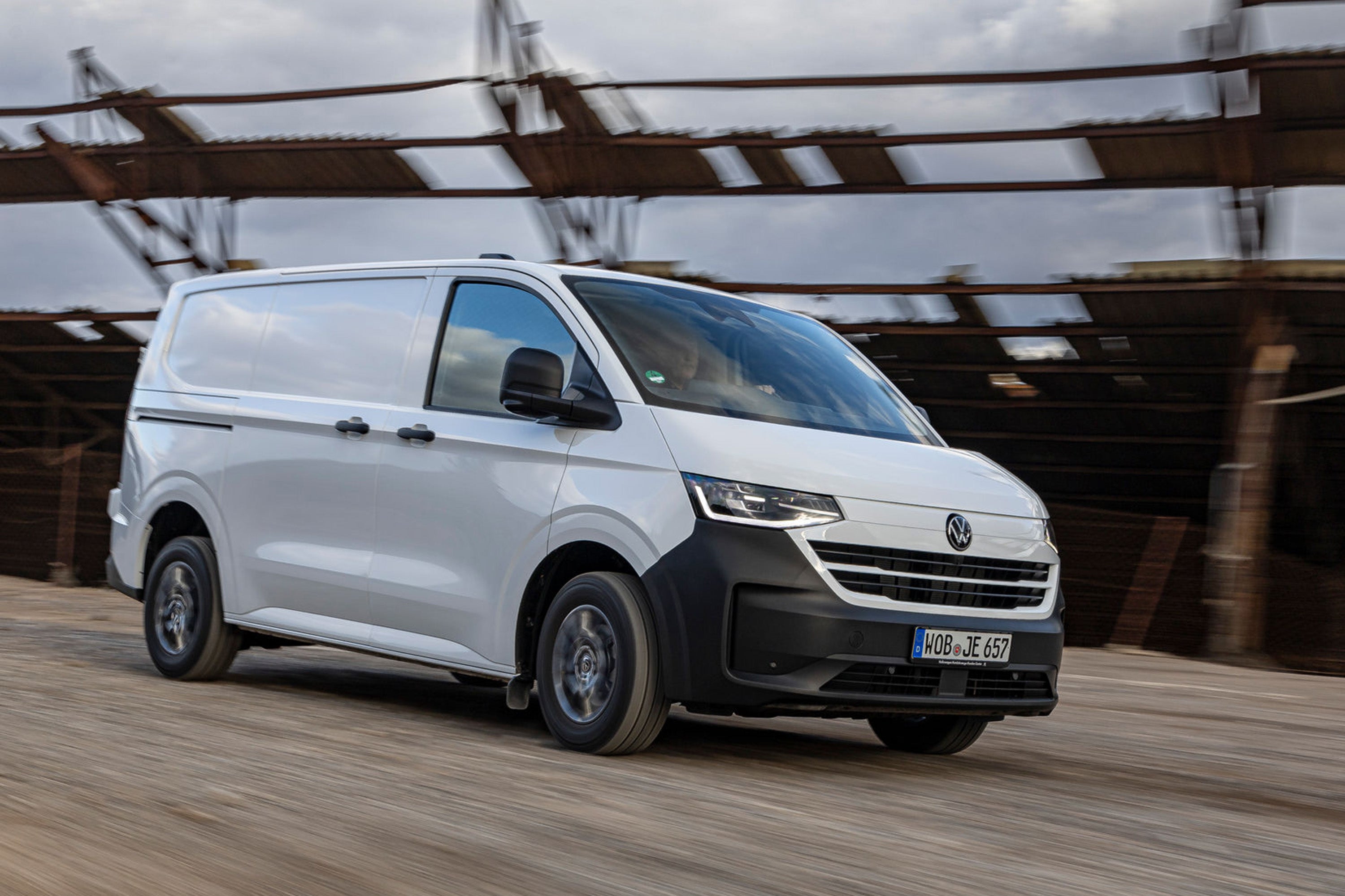 Volkswagen T7 Transporter Review 2025: Price, specs & load capacity ...