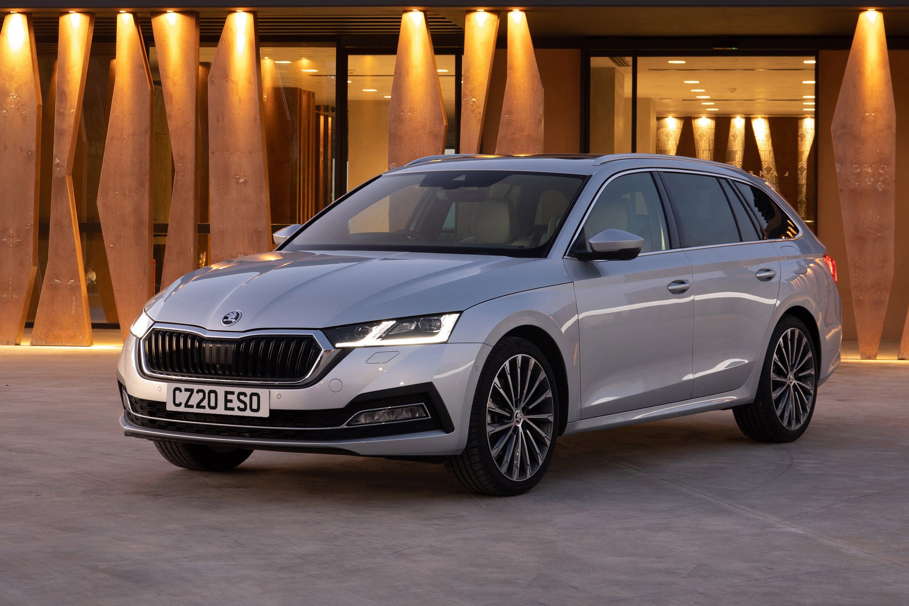 Skoda Octavia Estate Review | heycar UK