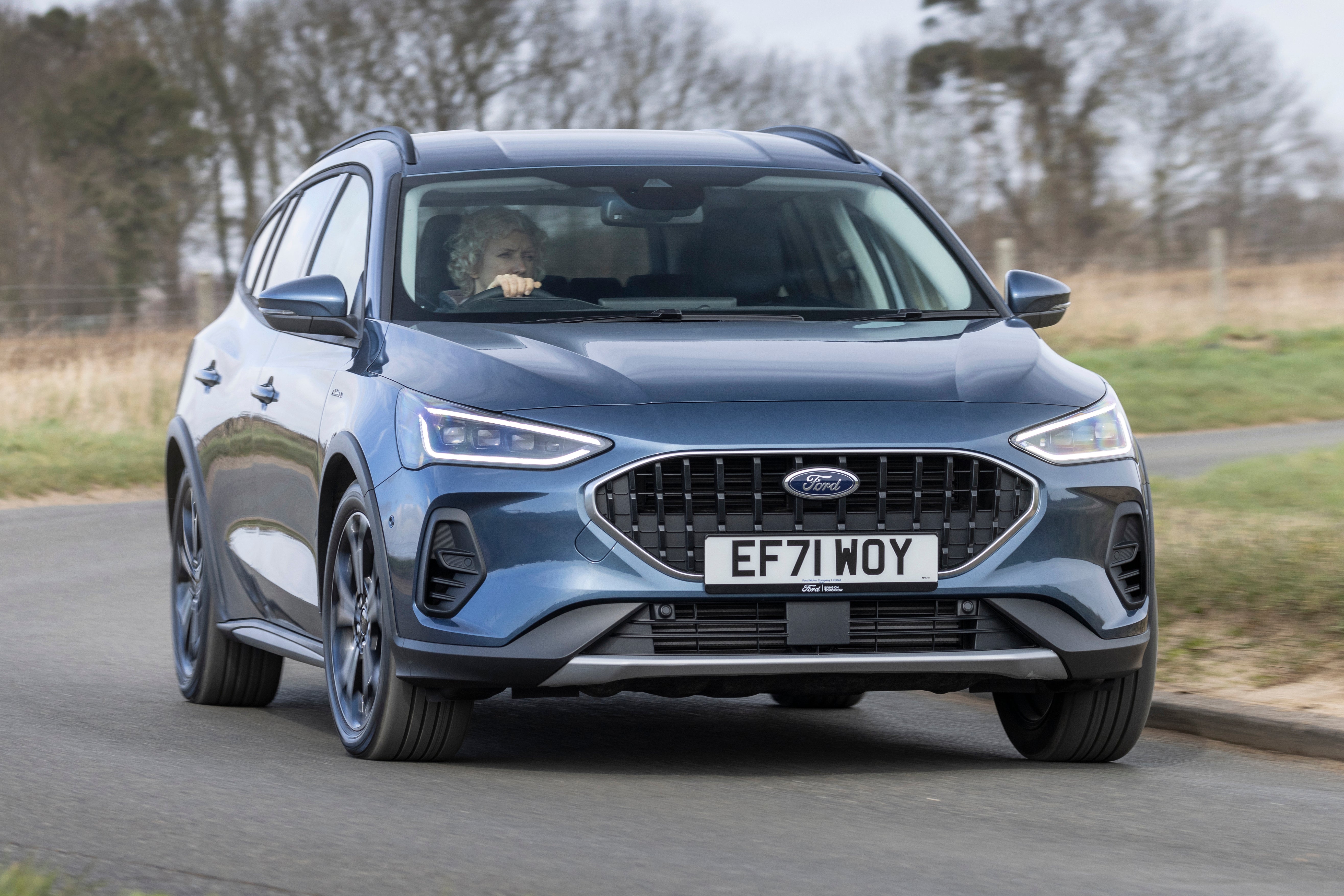 Ford Focus Estate Review 2025: Price, specs & boot space | heycar UK