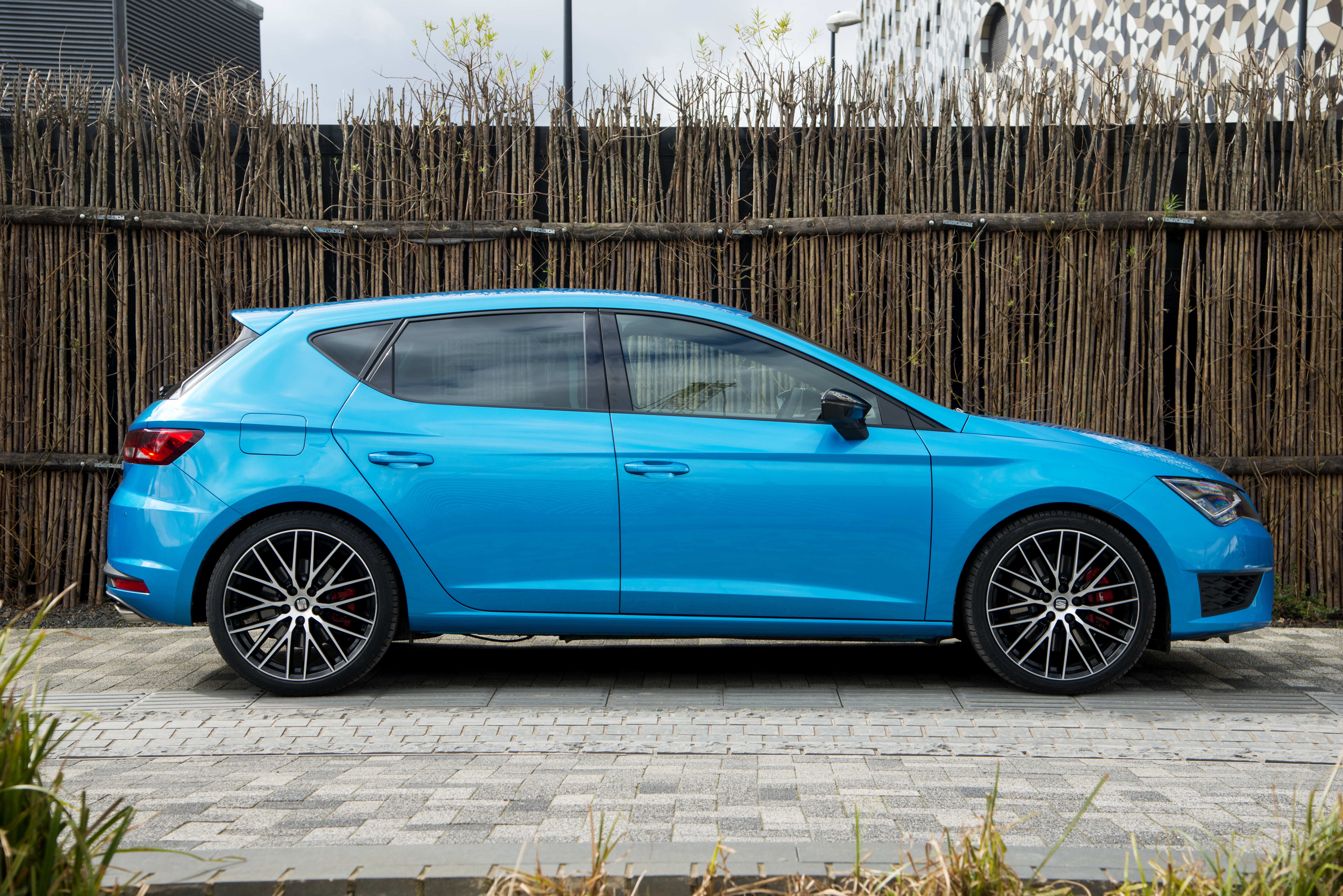 SEAT Leon Cupra Review | heycar UK